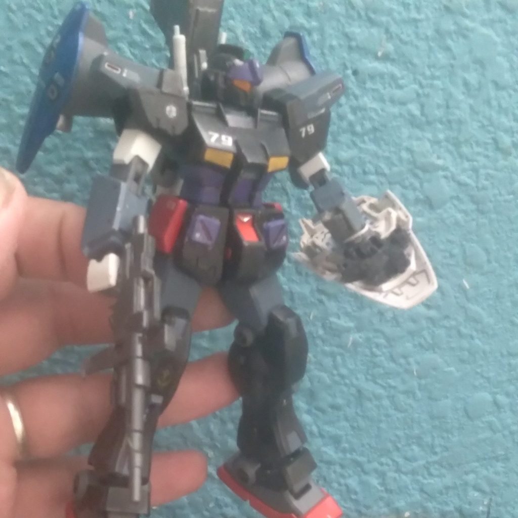 Small update to my personal GM Custom. I've added the boosters from the hguc gp01fb, the shield ...