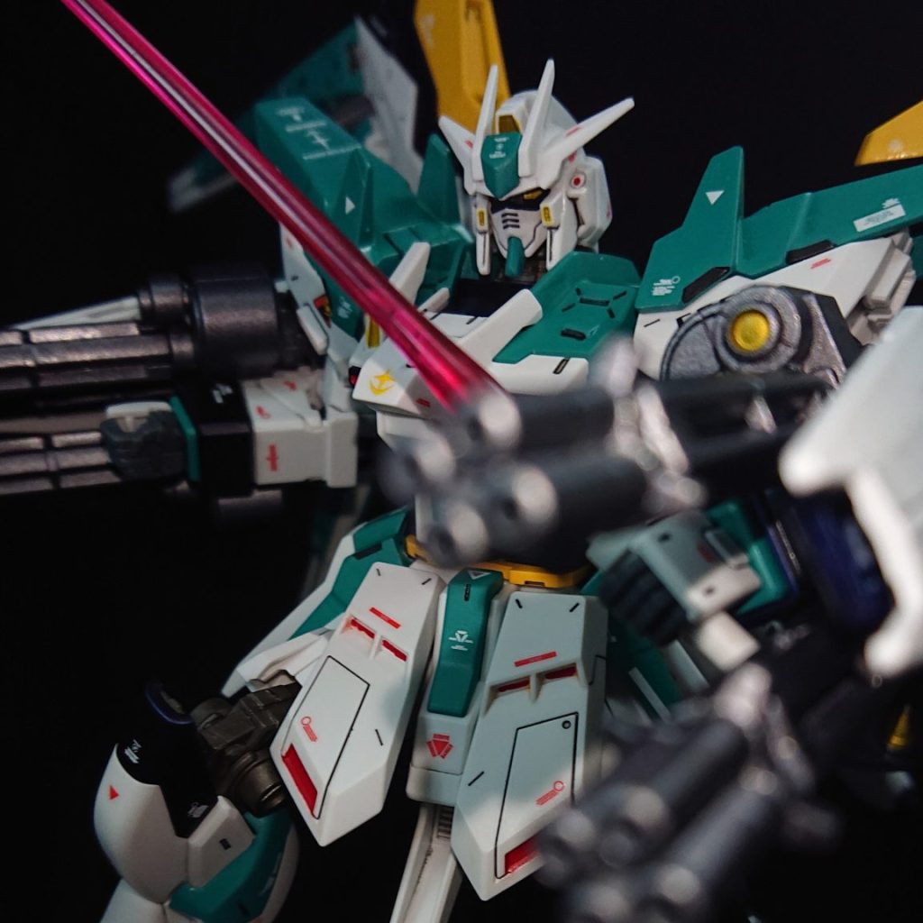 Hi-νガンダムヴレイブUC｜さめさんのガンプラ作品｜GUNSTA（ガンスタ）