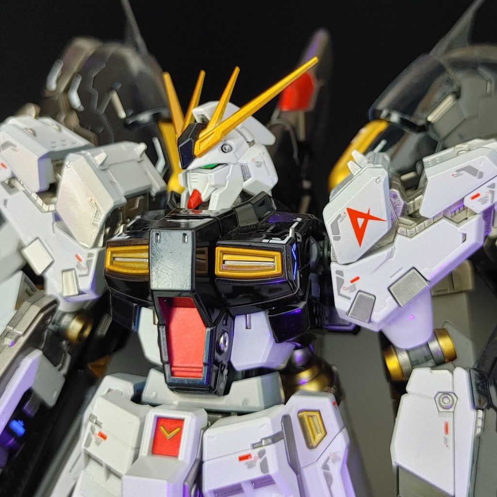 Hi-νガンダム｜GM.さんのガンプラ作品｜GUNSTA（ガンスタ）