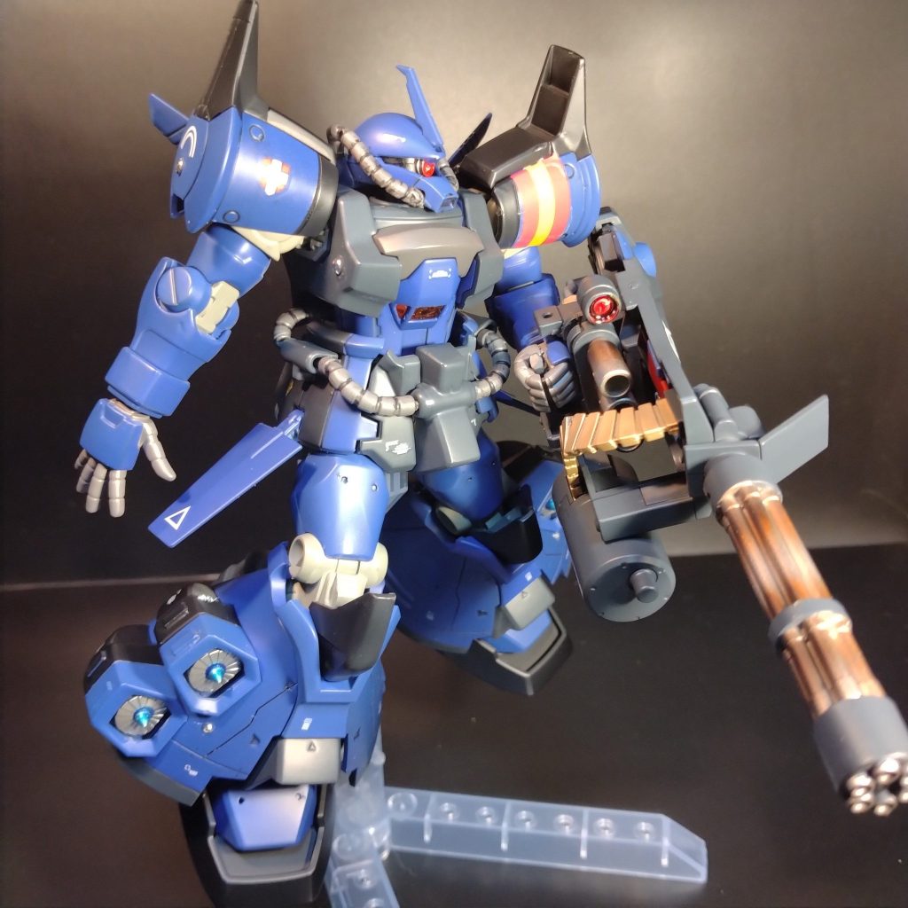 HGグフ・フライトタイプ、ラルカラー｜ライトニング2さんのガンプラ作品｜GUNSTA（ガンスタ）